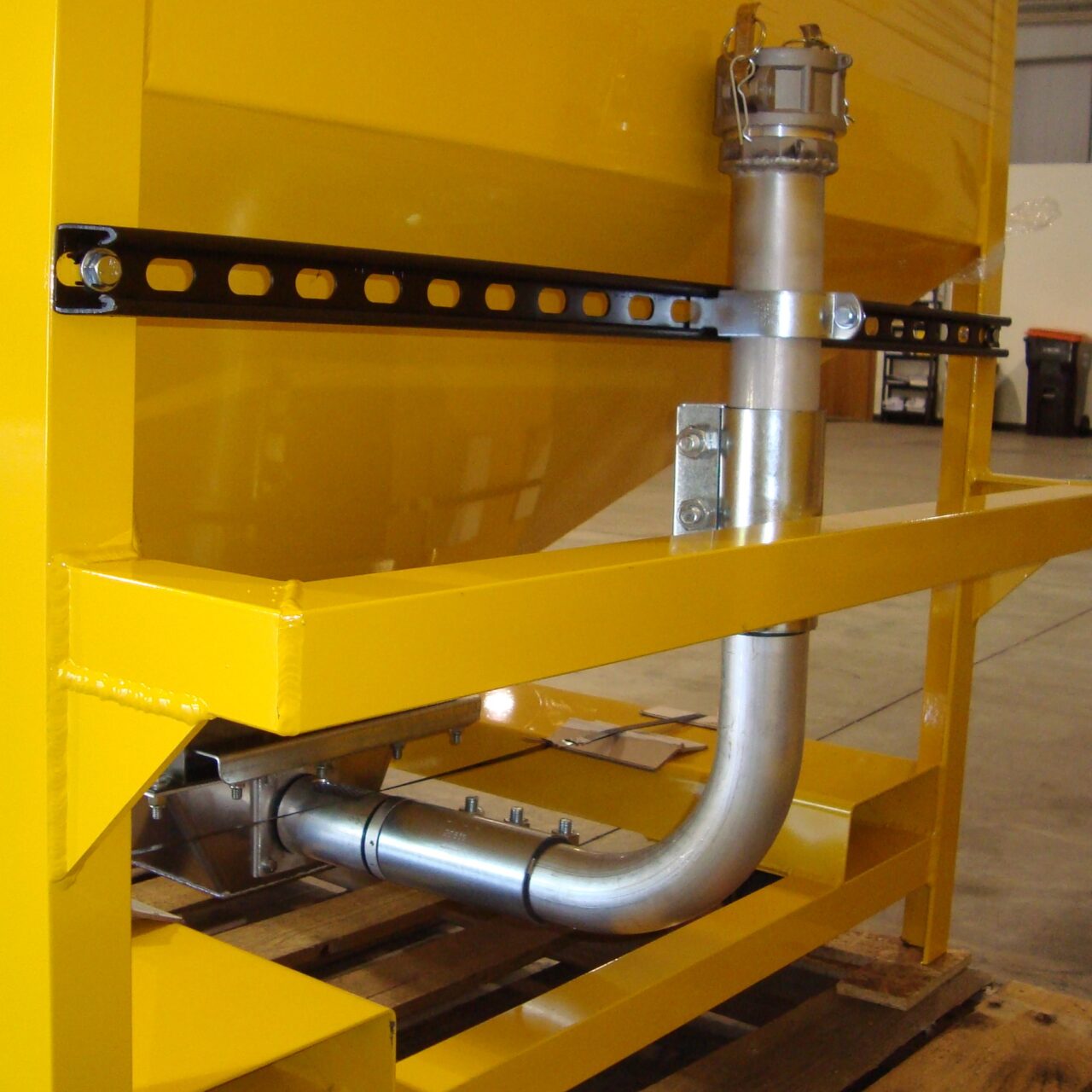 Bulk Material Handling Equipment & Systems - Pioneer Systems